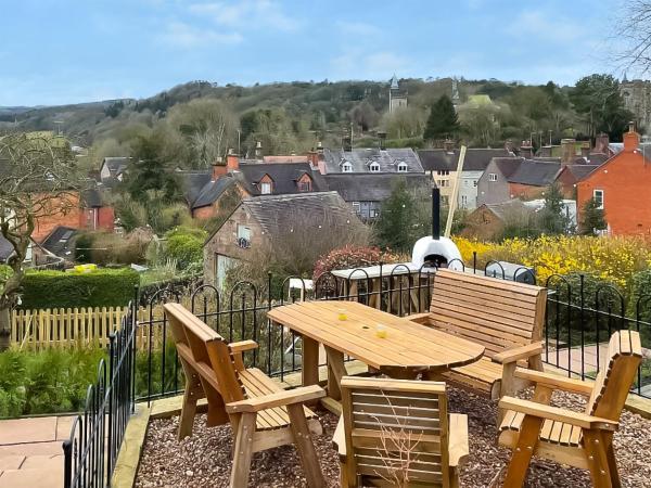 Greenways - Uttoxeter
