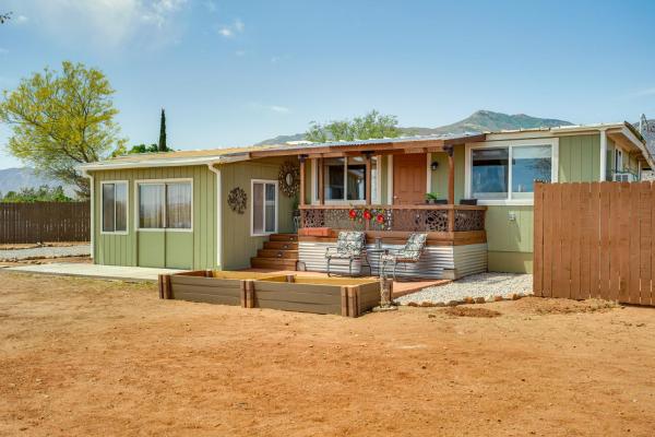 1 Acre, Home Office Sierra Vista Gem 4 Mi To Dtwn - Sierra Vista, AZ
