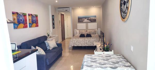 Turisstiko La Roca Chica 4 - Torremolinos