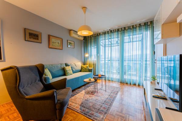 Flexible Selfcheckins 111 - Zagreb - Parking - 2 Bedrooms - Loggia - Zagreb