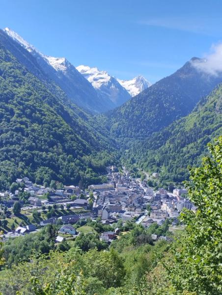 Studio Confortable à Cauterets - 40 M² - Vue Sur La Montagne - Cauterets