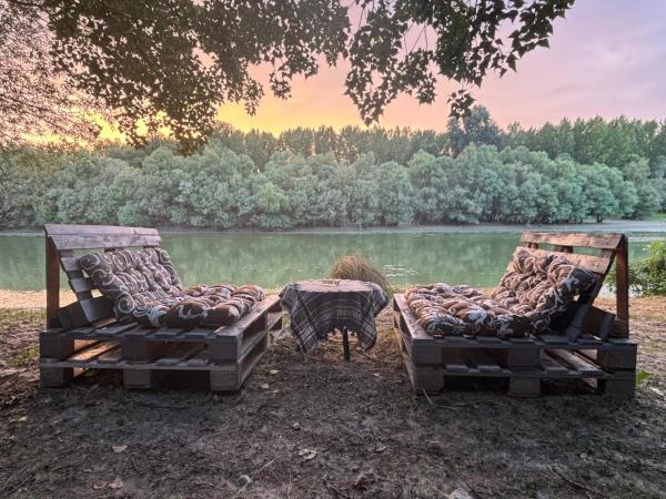 Kuća Na Obali Save - Serbia