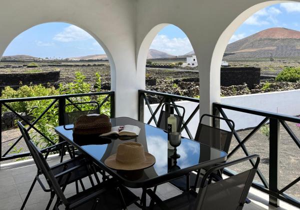 Canaryislandshost I Azucena - Lanzarote