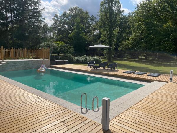 Bungalow Tornado Climatisé Avec 3 Chambres - Cher