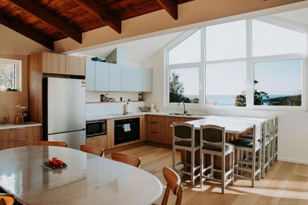 Bushmere Bay Of Fires Escape - Binalong Bay