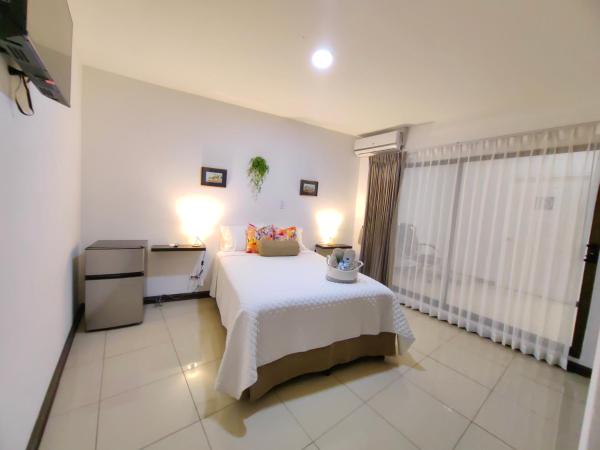 Hotel Boutique Casaguacate Close To Airport, Pedregal, Centro De Convenciones De Costa Rica - Costa Rica