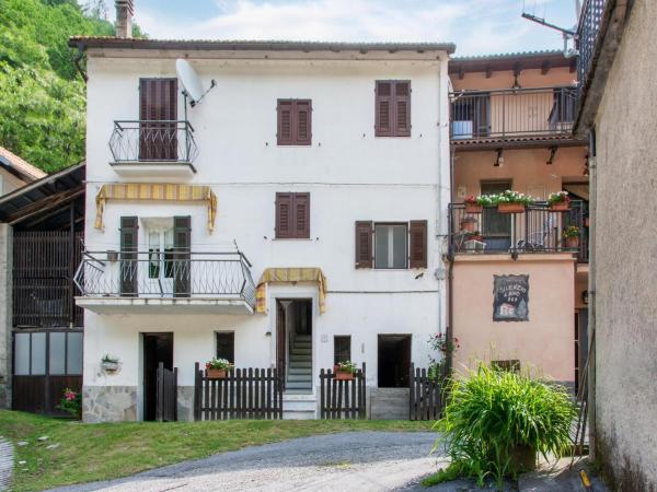 Home With Garden In The Ligurian Hinterland - Viola