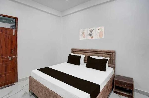 Hotel O Royal Stay Home - Prayagraj