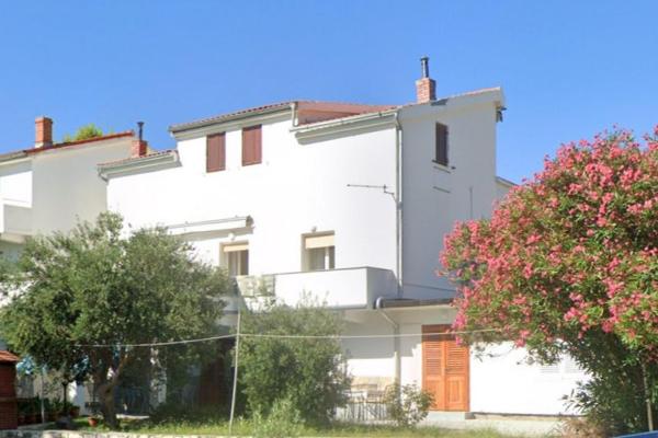 Holiday House With A Parking Space Banjol, Rab - 24620 - Rab