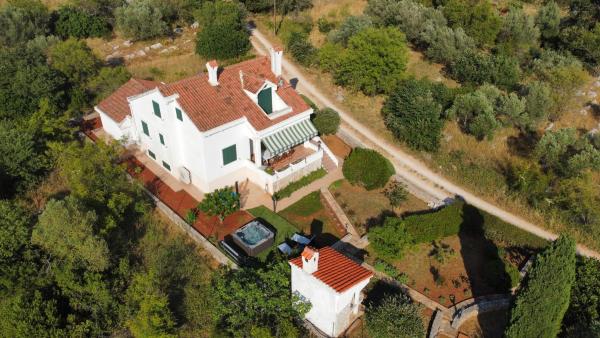 Holiday House "Lea" - Alpes