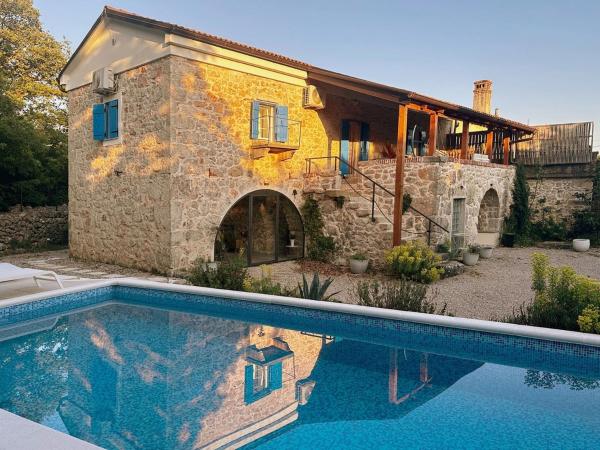 Stone House Emilia With A Pool - Vrbnik