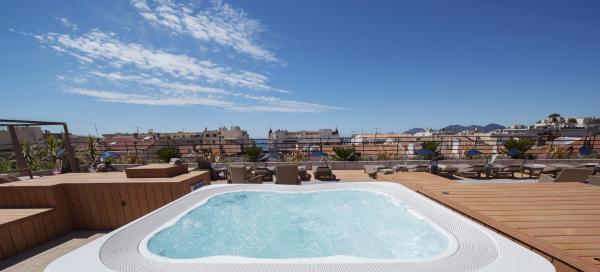 Best Western Premier Le Patio Des Artistes Wellness Jacuzzi - Mouans-Sartoux