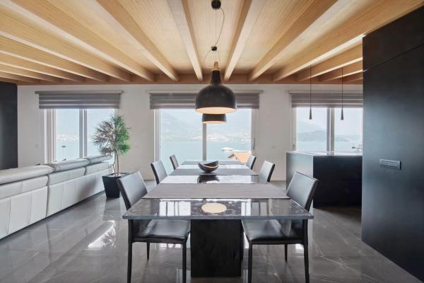 Luxury Lakefront Penthouse - Bellagio