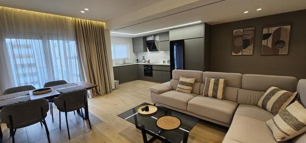 Trendy Neapolis Beach Apartment - Limassol