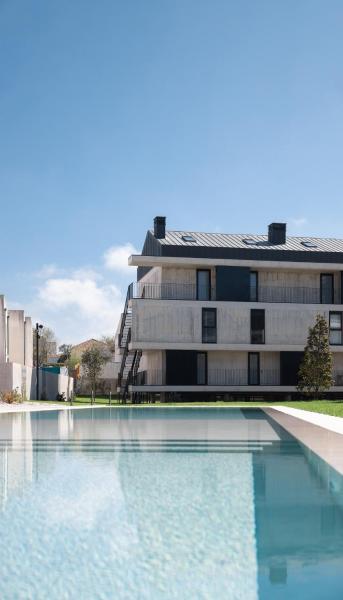 Sunny Duplex With Pool And Ofir Beach Nature Escape - Esposende