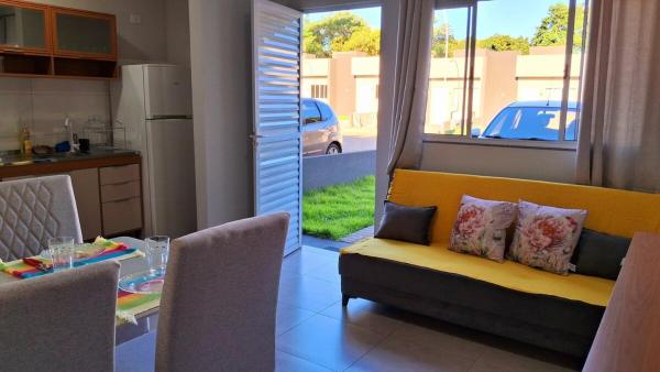 Casa No Corredor Turístico Em Condomínio Fechad0 - Foz do Iguaçu