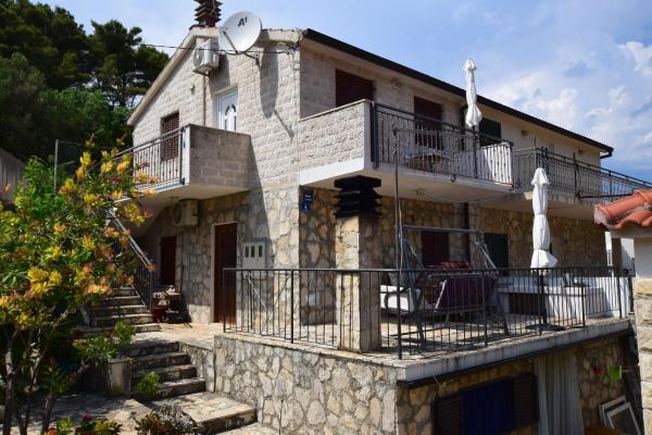 Apartments Milena - Maslinica