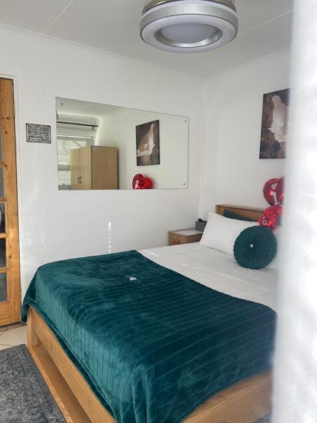 Easystay Hideaway - Pretoria