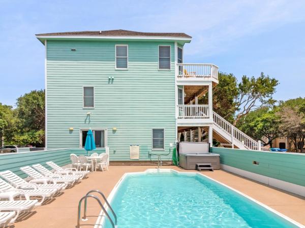 2150 - A Spotted Duck - Duck, NC