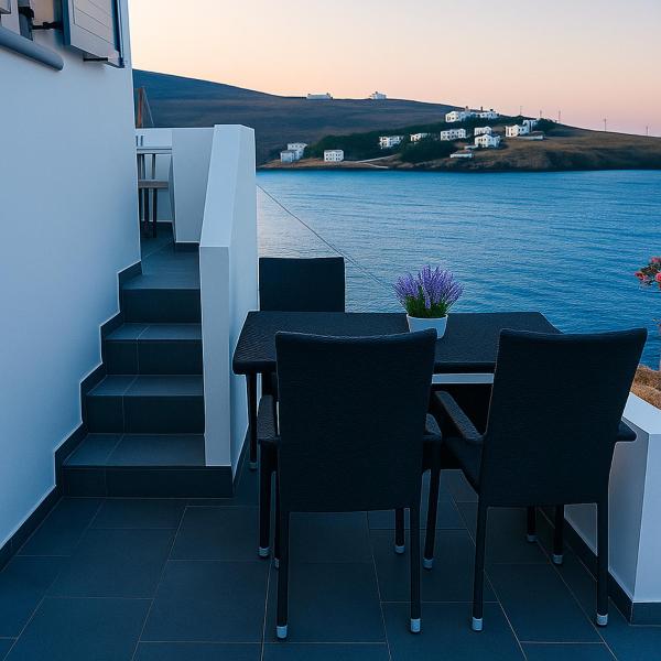 Theis Seafront Retreat - Loutra Seaview Bliss - Cyclades