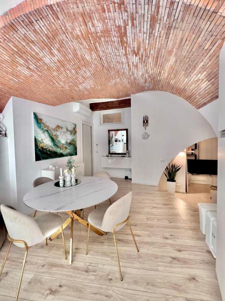 L'arco Sul Lago - Deluxe Apartment - Castro (Bergamo)