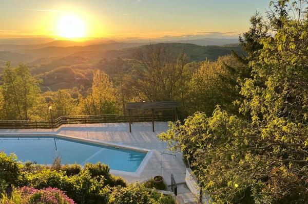 Agriturismo Tra Le Colline - Assisi