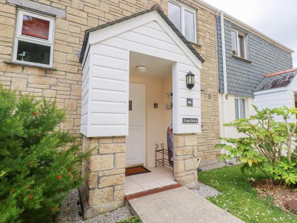 Trouts Reach - Falmouth