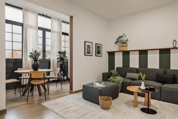 Reis - 3 Bedrooms And Balcony In Vila De Gràcia - 