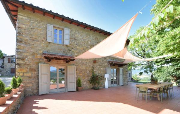 Stunning Home In Poppi - Poppi