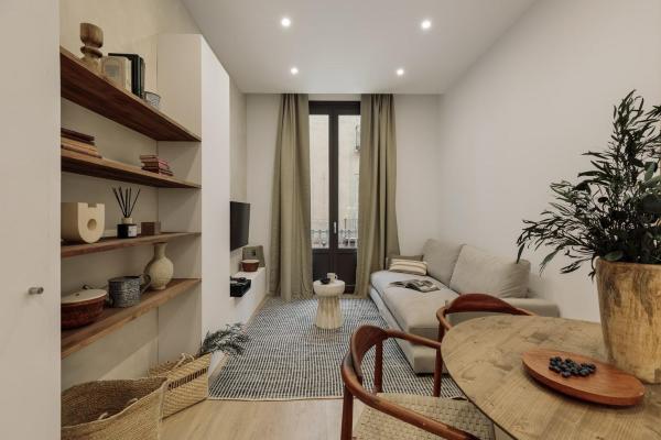 Pogerola - 2 Bedrooms, Balcony And Terrace In Ciutat Vella - Barcelona