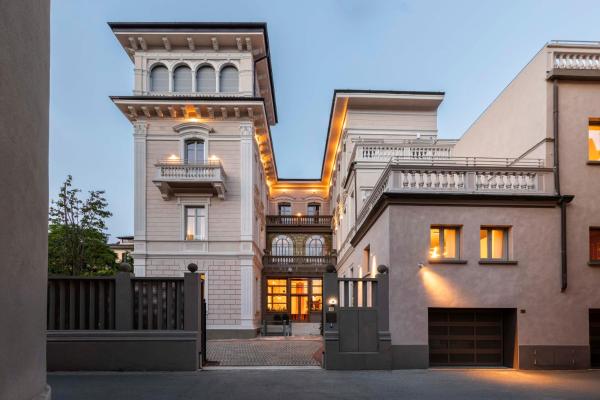 10 Manzoni Aparthotel - Cremona