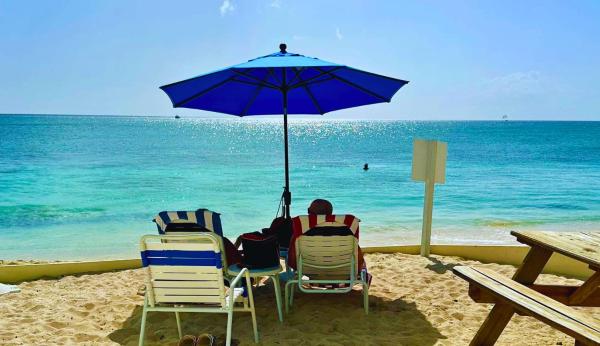 Hideaway At Seagull #25 Condo - Cayman Islands
