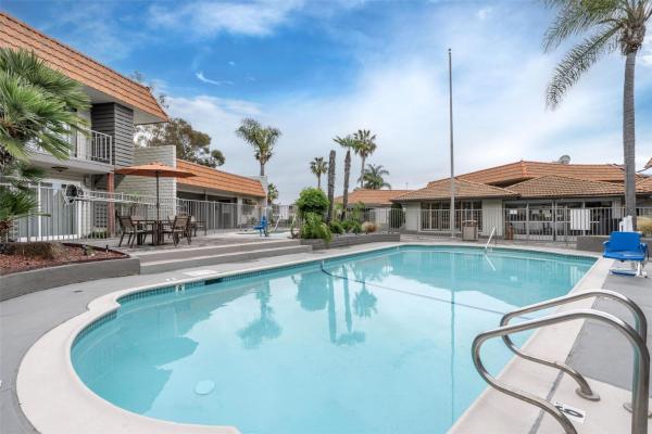 Best Western Oceanside Inn - Carlsbad, CA