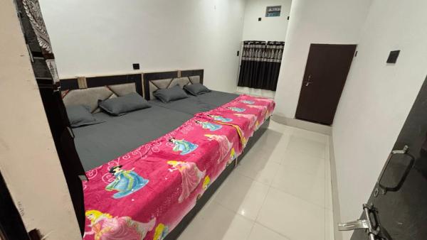 Hotel Shree Rasal And Marriage Garden - Maihar