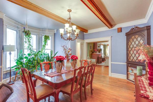 Historic Reading Home With Yard Walk To Attractions - Reading, PA