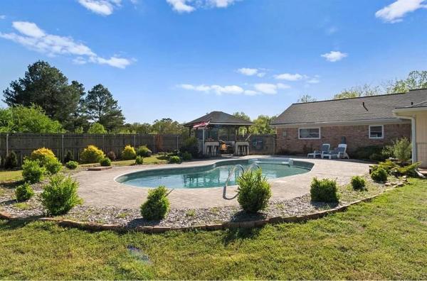 Cozy 3br Poolside Getaway In Broken Bow - Choctaw Casino Idabel