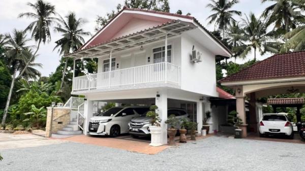 Ellie`z Abra Homestay - Malaysia