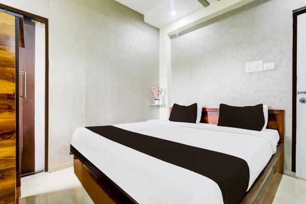 Collection O Wardha Road Near Airport - Nagpur