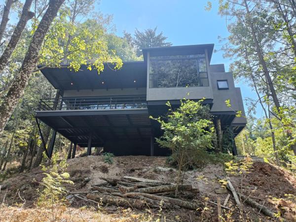 Sananda Casa En El Bosque - Michoacán