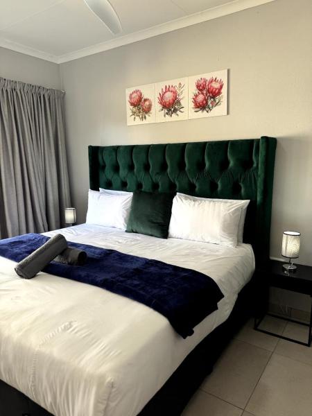 Riverhaven Self Catering Venue - Krugersdorp