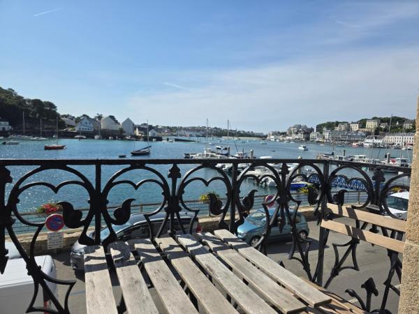 Anatoline Audierne Appartements Vue Mer - Sea & Harbor Stay - Finistère