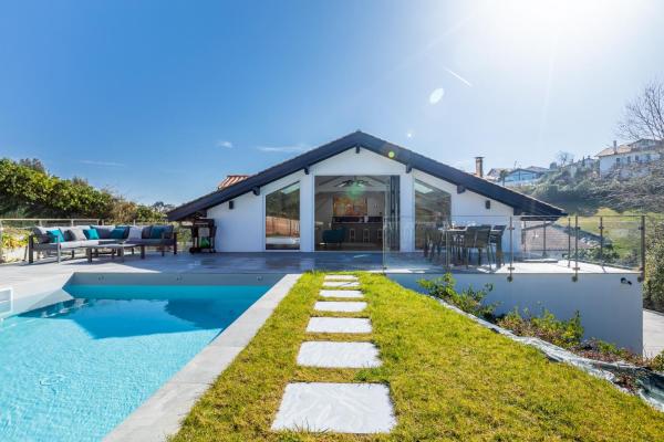 Villa Olaina - Villa Climatisée Avec Piscine - Ciboure