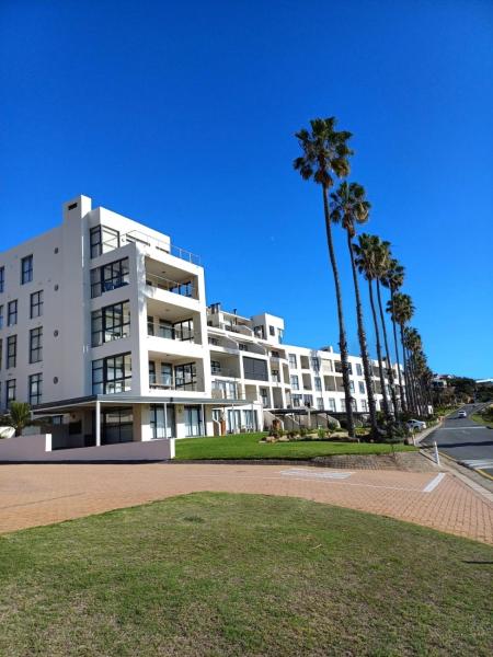 Point Village Accommodation - Santos 11 - Mossel Bay