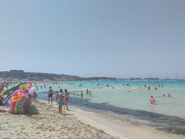 Sicily Wonders, 2 Minute Walk To The Beach - Trappeto