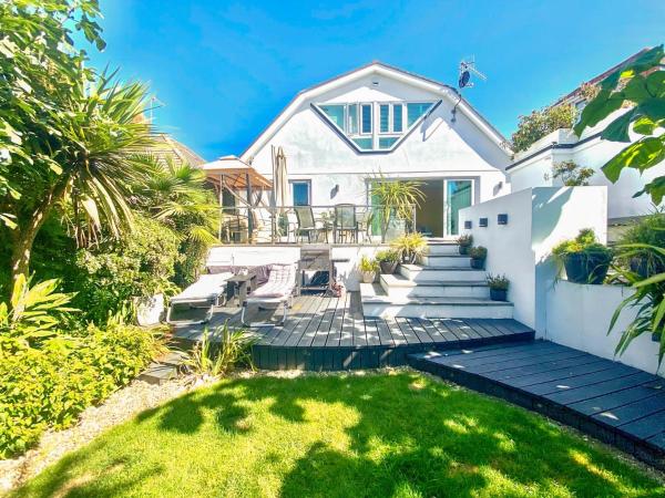 Gorsehill House - Sandbanks