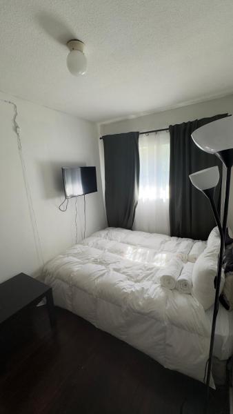 Hotel Room 2 - Coquitlam