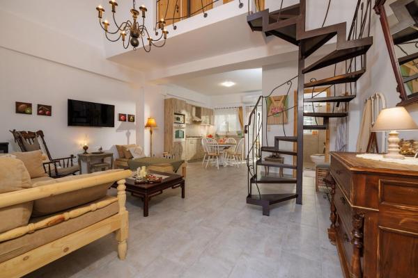 Kayabina's Village Home - Kaminaki