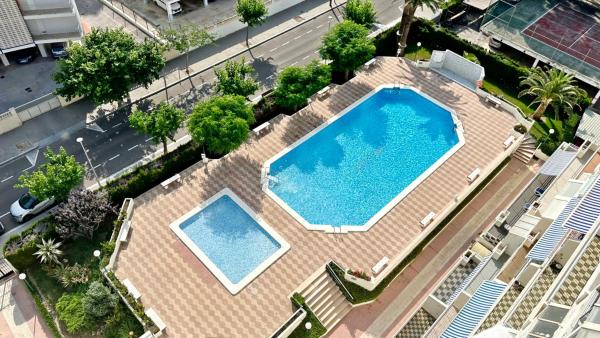Piramide Gandia - Alquiler Solo A Familias - Gandia