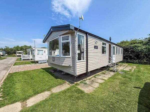 Beautiful Caravan At Skipsea Sands Ref 41029wf - North Yorkshire