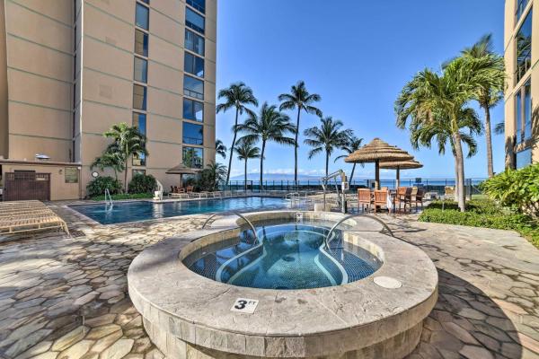 Island Views: Oceanfront Kaanapali Beach Penthouse - Hawaii